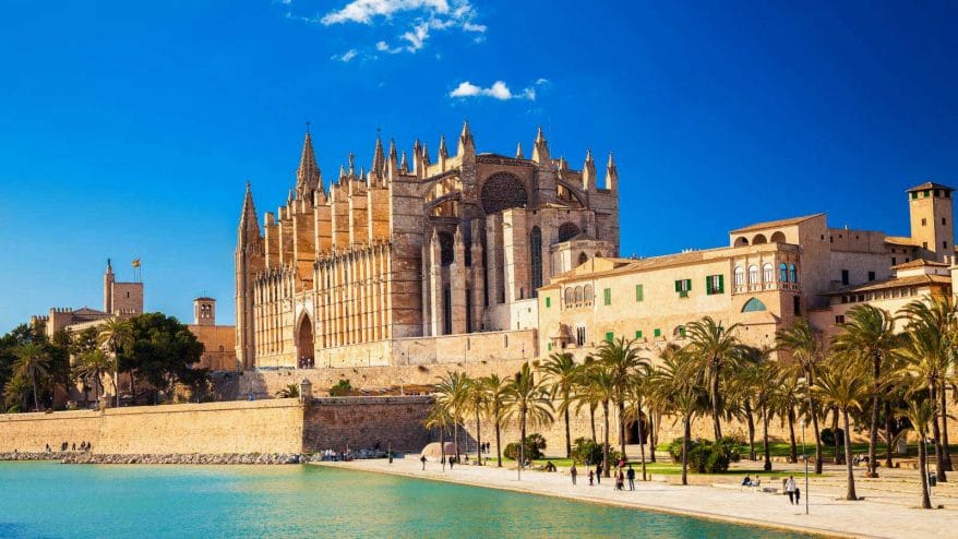 Qué ver y hacer en Mallorca: los mejores lugares y cosas que hacer ...